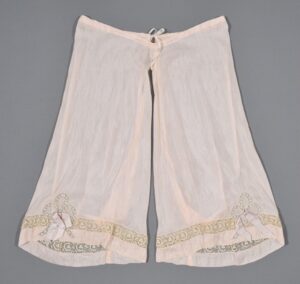 Tickled pink: colors in the Victorian era - Recollections Blog