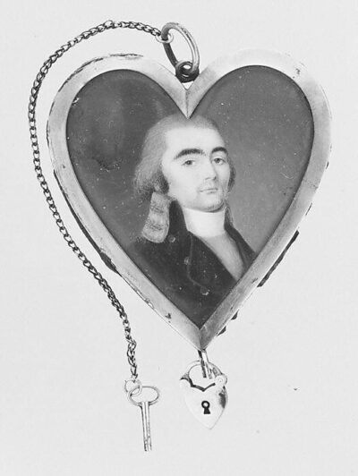 A short history of lockets - Recollections Blog